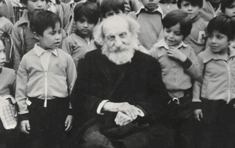 Padre Carlos Crespi es declarado Venerable por el Papa Francisco ...